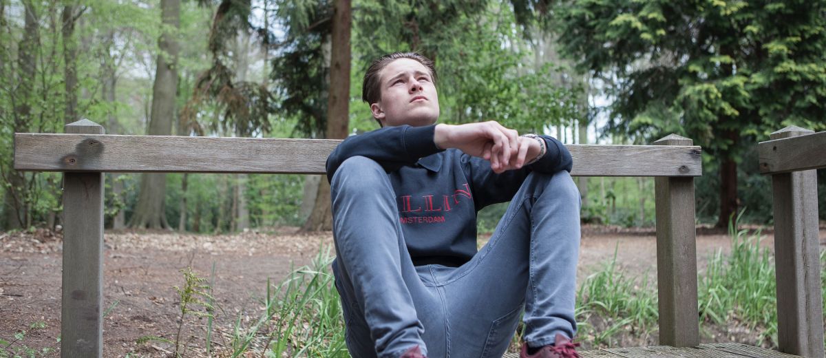 Gokverslaving bij jongeren behandelen? - Yes We Can Clinics